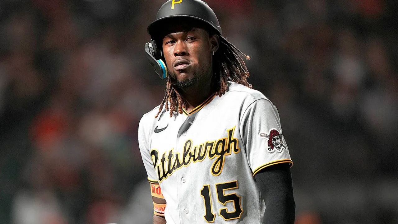 Pirates' Oneil Cruz Blames the Sun After 2 Massive Mistakes in Opening ...
