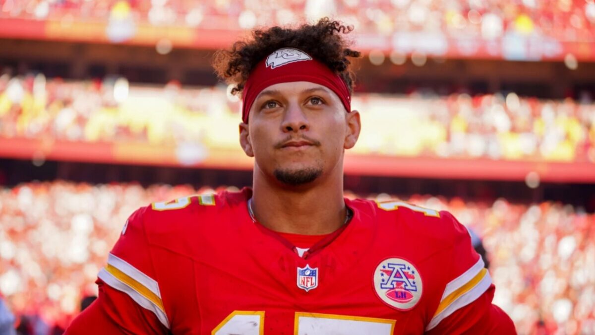 Patrick Mahomes’ Dad, Who is on Probation, Earns Judge’s Permission to ...