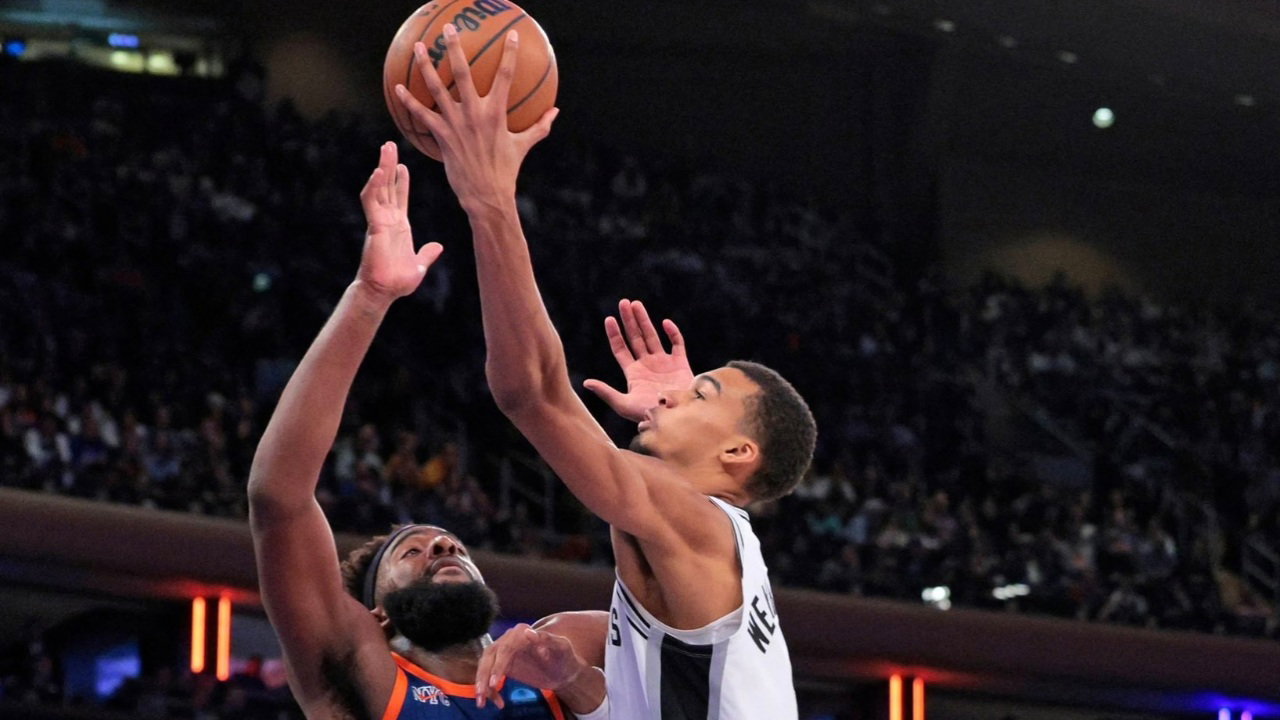 Knicks Big Man Gets Major NBA Reprieve Following Harsh Victor ...