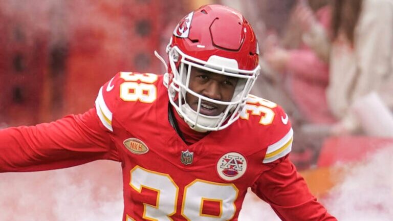 3 Reasons Why Chiefs Deciding to Bring L'Jarius Sneed Back Makes ...