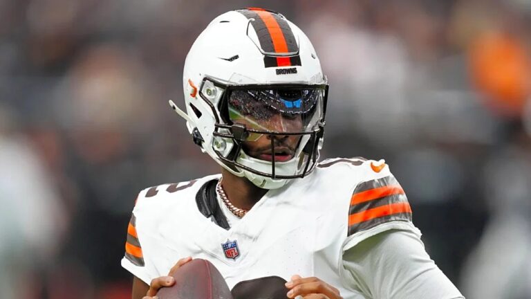 "Shedeur Sanders Has Bridged the Gap" - Deshaun Watson Gets Blunt ...